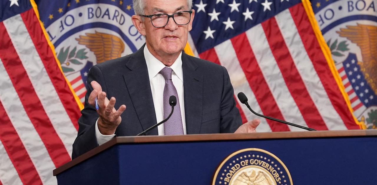 米FRB、3回連続の0.75%利上げ…インフレ抑制のためには経済成長鈍化や失業率増加もやむなし | Business Insider Japan