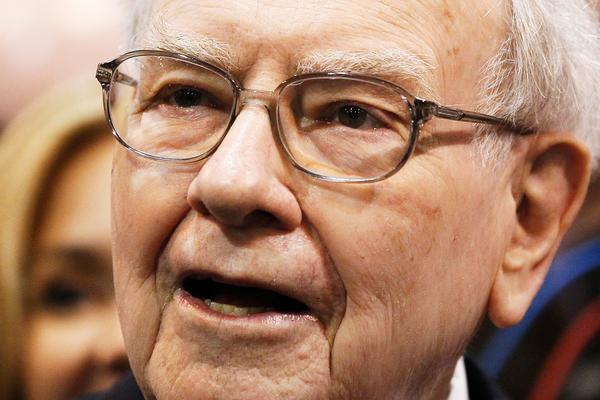 「戦争が起きた時に株式を現金に換えるのは間違い」…投資の神様、ウォーレン・バフェットが忠告する理由