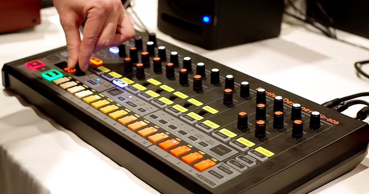 Behringer、このまま売っちゃいそうな808クローン「RD-808」実機を展示 | ギズモード・ジャパン