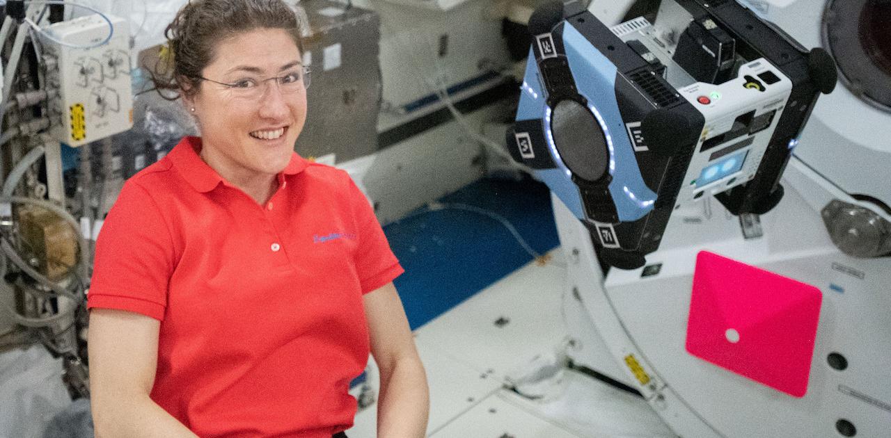 ISSの日本実験棟｢きぼう｣に住むNASAの自律飛行ロボット｢Astrobee｣ | ギズモード・ジャパン