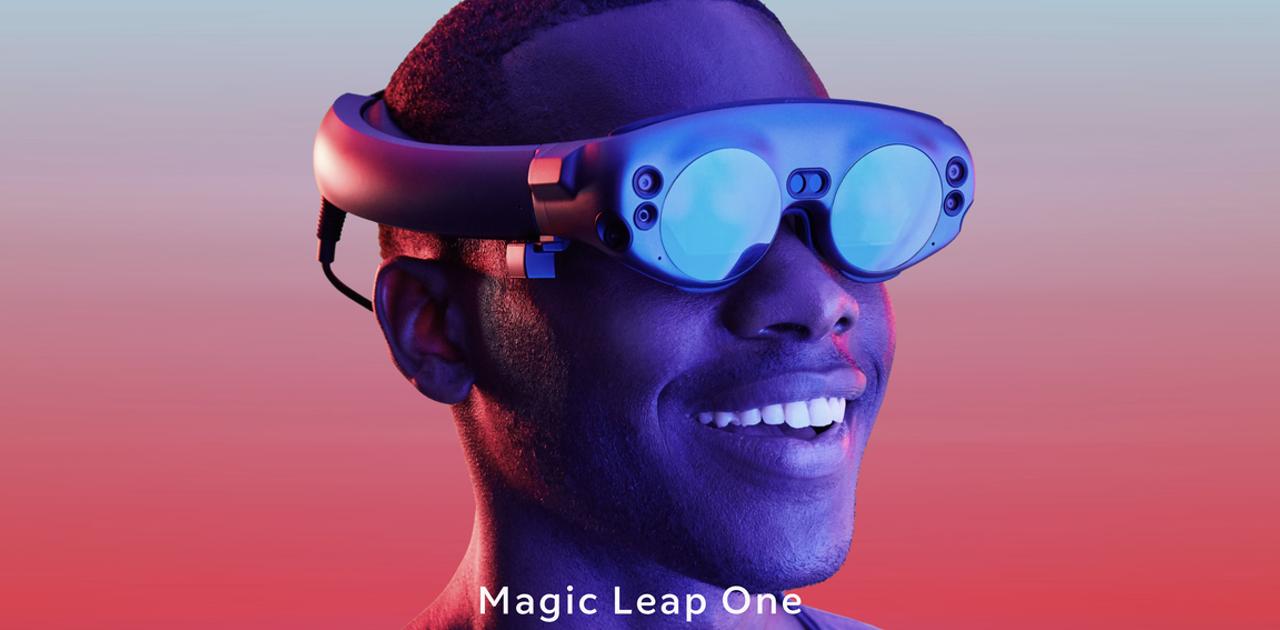仮想世界との融合はもうすぐ？ ドコモがMRヘッドセット｢Magic Leap 1｣を発売 | ギズモード・ジャパン