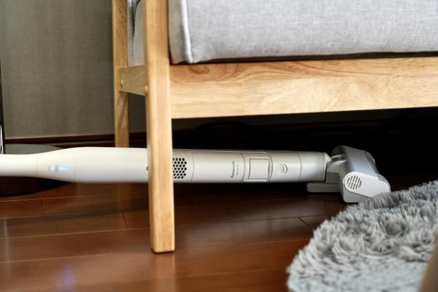 パナソニックの「ダストボックスがない掃除機」。それは掃除の旨味 パナソニックの「ダストボックスがない掃除機」。それは掃除の旨味