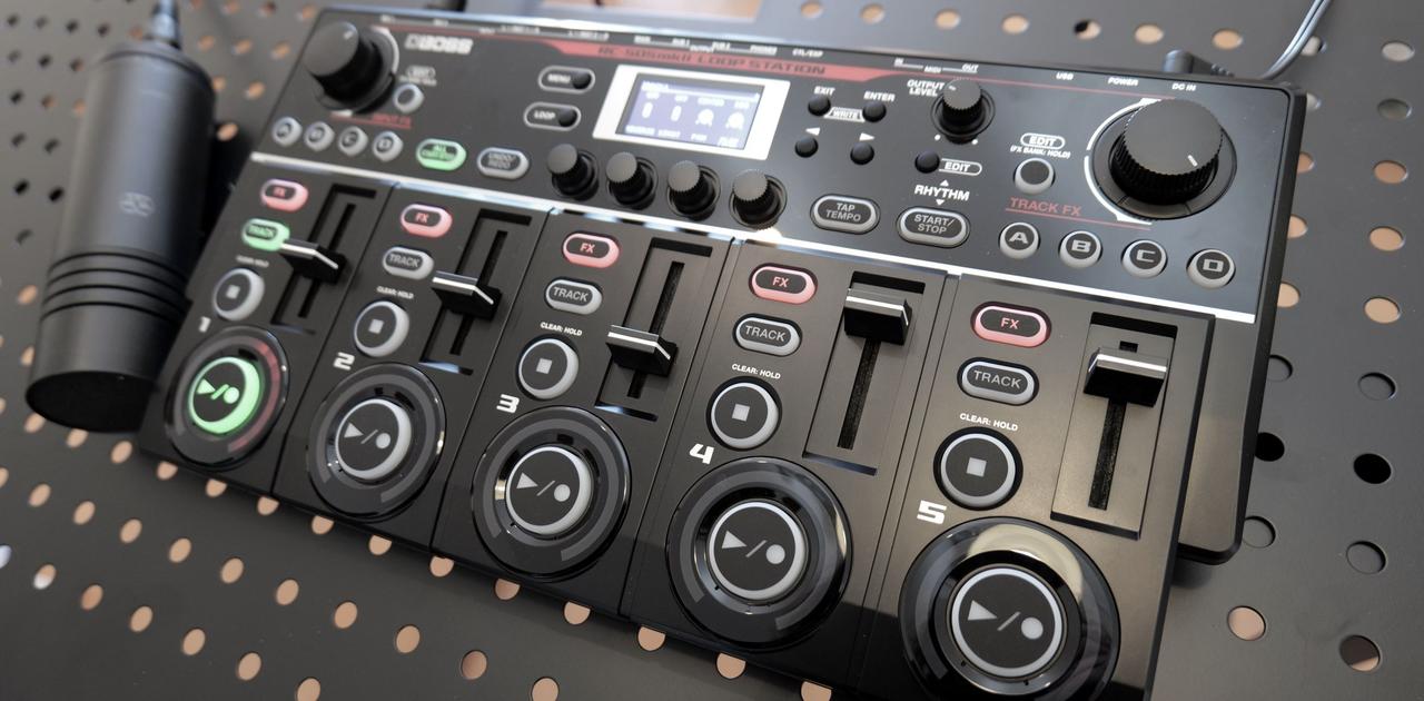 Loop Stationって知ってるかい？ ひとりで多重演奏ができちゃうマシン、その声だけのコンテストに注目！ | ギズモード・ジャパン