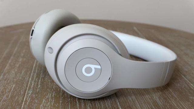 Beats Studio Pro使ってみた感想→価格を考えると物足りない | ギズモード・ジャパン