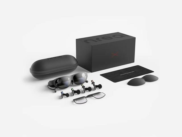 メガネ型って使いやすい。重量88gでフルHDのARデバイス｢XREAL Light｣ | ギズモード・ジャパン