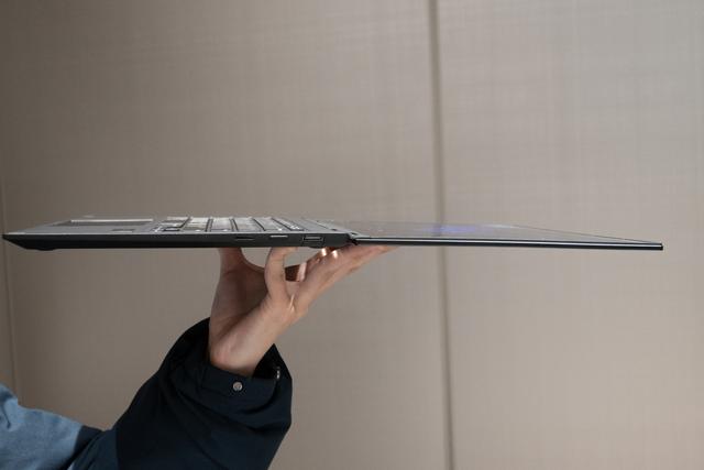 無印だってパワフル全開。4種類のサイズが選べる｢LG gram｣ | ギズモード・ジャパン