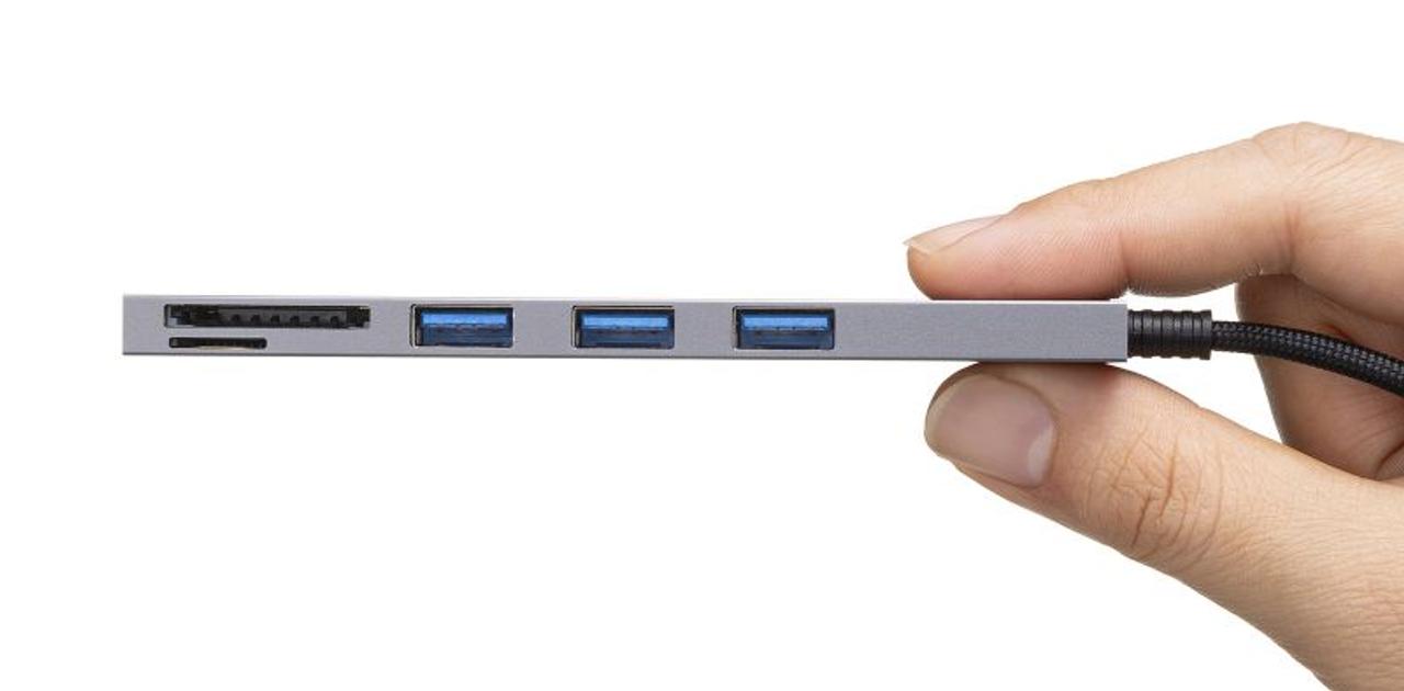 （Type-A対応品のなかでは）きっと世界最薄なUSBハブ | ギズモード・ジャパン
