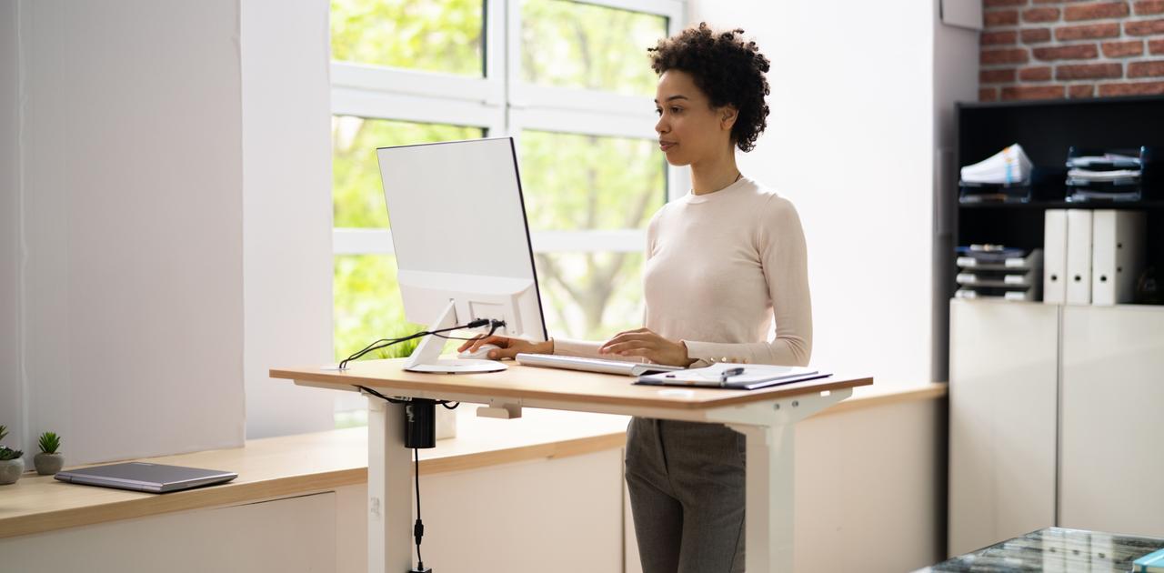 スタンディングデスク、立ちっぱなしも健康に悪いですよ | ギズモード・ジャパン