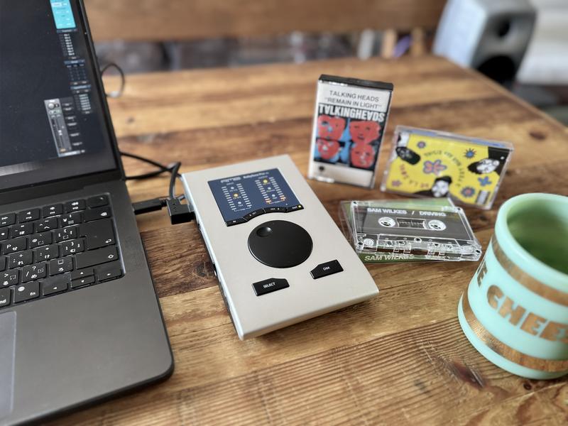 iPhoneにも寄り添える、「ベストな音質」の相棒——RME Babyface Pro FSは小さな名機 | ギズモード・ジャパン