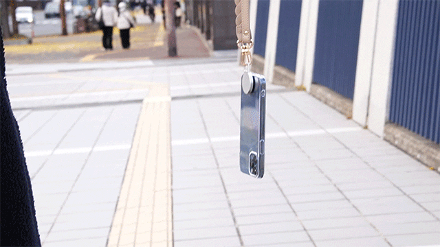 もたつくスマホ決済にサヨナラ。片手で外せる｢MAGHOL｣登場！ | ギズモード・ジャパン