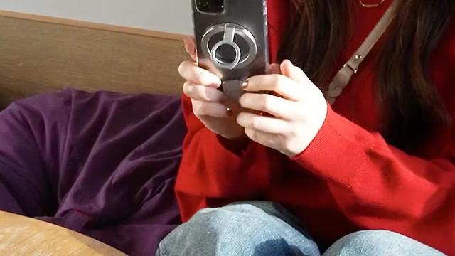 もたつくスマホ決済にサヨナラ。片手で外せる｢MAGHOL｣登場！ | ギズモード・ジャパン