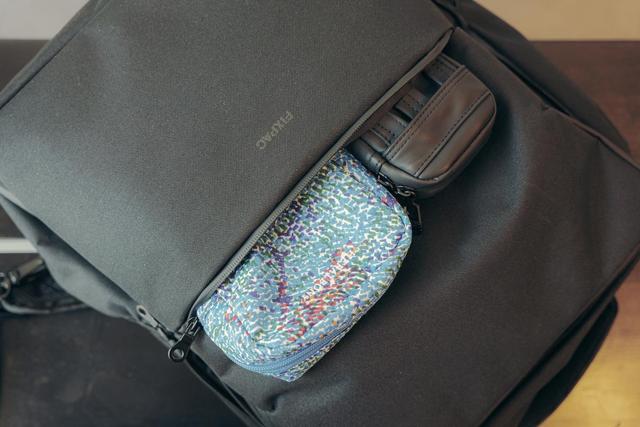 先人の知恵でバックパックが進化！ 負担軽減と姿勢サポートできるバックパックを試してみた | ギズモード・ジャパン