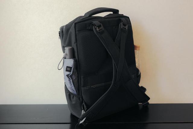 先人の知恵でバックパックが進化！ 負担軽減と姿勢サポートできるバックパックを試してみた | ギズモード・ジャパン