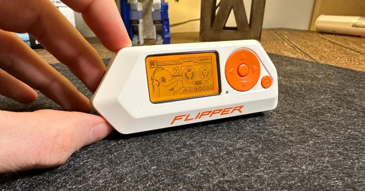 禁断のハッキング端末「Flipper Zero」、車両盗難に使われまくる | ギズモード・ジャパン