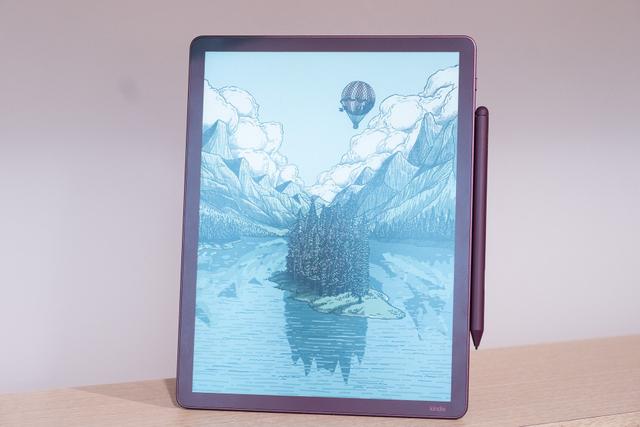 Kindle Scribe Colorsoft触ってきた！ お絵描きがフルカラーでできるぅ | ギズモード・ジャパン