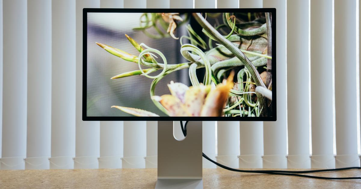 Apple純正のモニター「Studio Display」は、デザインそのまま。でもそれが良いじゃん | ギズモード・ジャパン