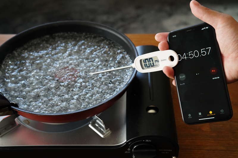 高い熱伝導率で料理の腕が1段上がりそう！ 使いやすさも考慮された本格鉄フライパン「JUNTETSUとTETSU」を使ってみた | ライフハッカー・ジャパン