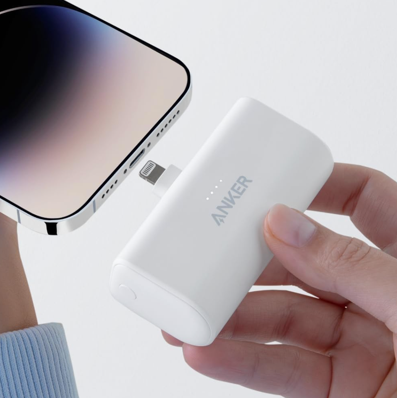 ケーブルいらずで充電できる! Ankerのモバイルバッテリー「Anker Nano Power Bank」 | ライフハッカー・ジャパン ケーブルいらずで充電できる! Ankerのモバイルバッテリー「Anker Nano Power Bank」 | ライフハッカー・ジャパン