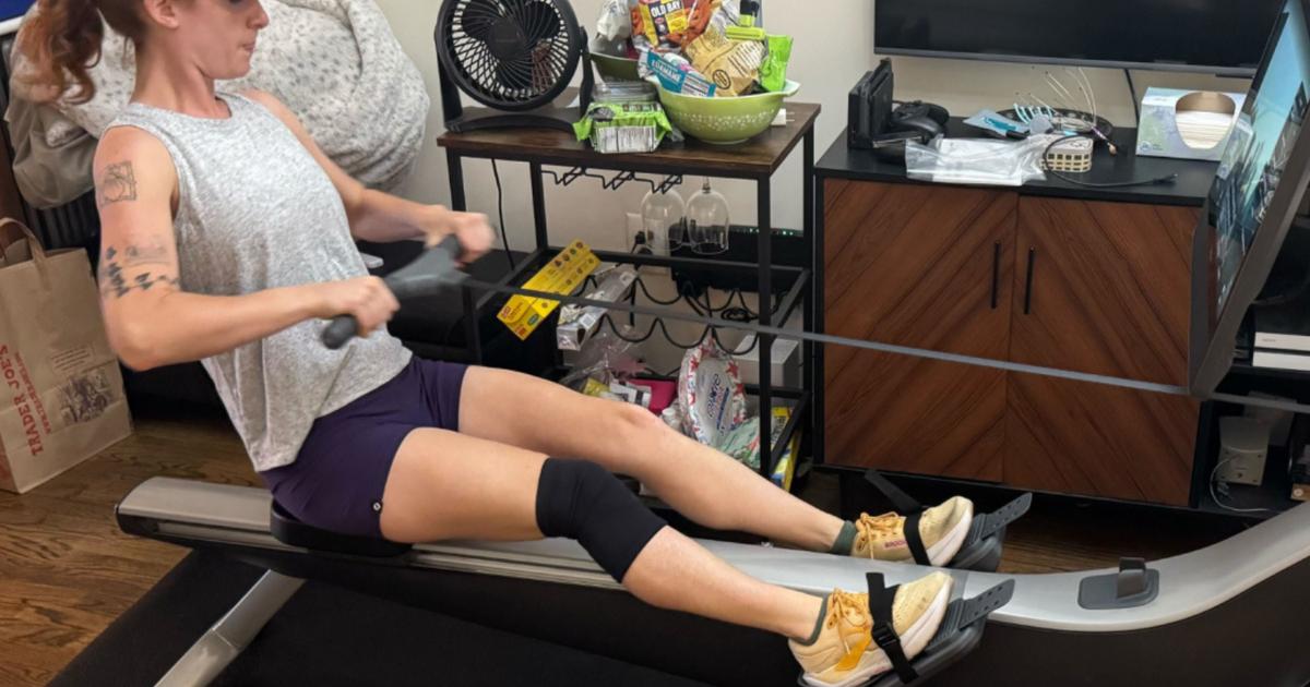 ランナー向けのローイングマシーン⁉ AI機能搭載のHydrow Arc Rowerレビュー | ライフハッカー・ジャパン