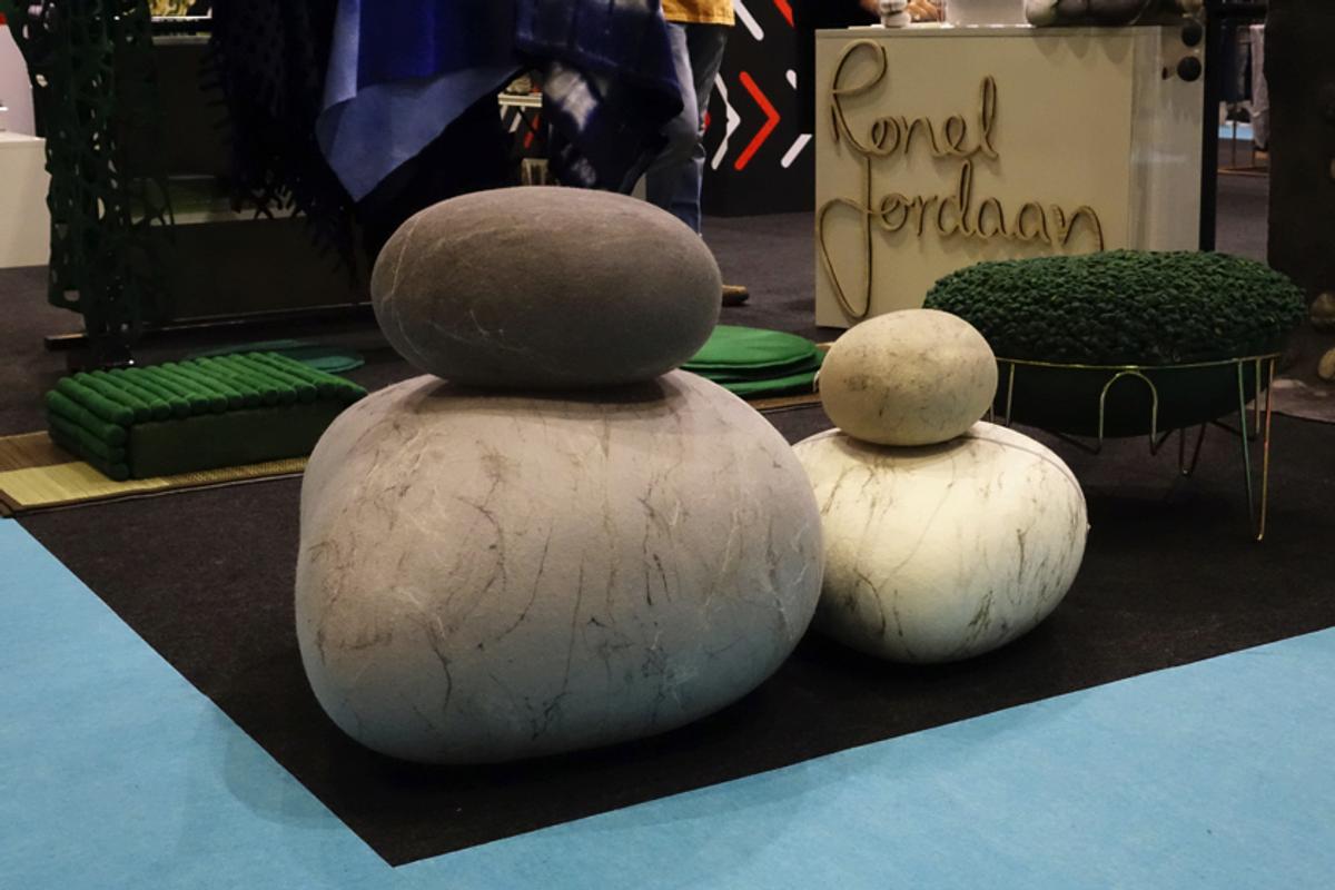 ゴツゴツした岩に込められた想い #IFFT | ROOMIE（ルーミー）