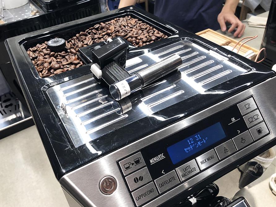 洗浄もオートデロンギによる「コーヒーのフォースウェーブ」がコレ Roomie（ルーミー） 9275