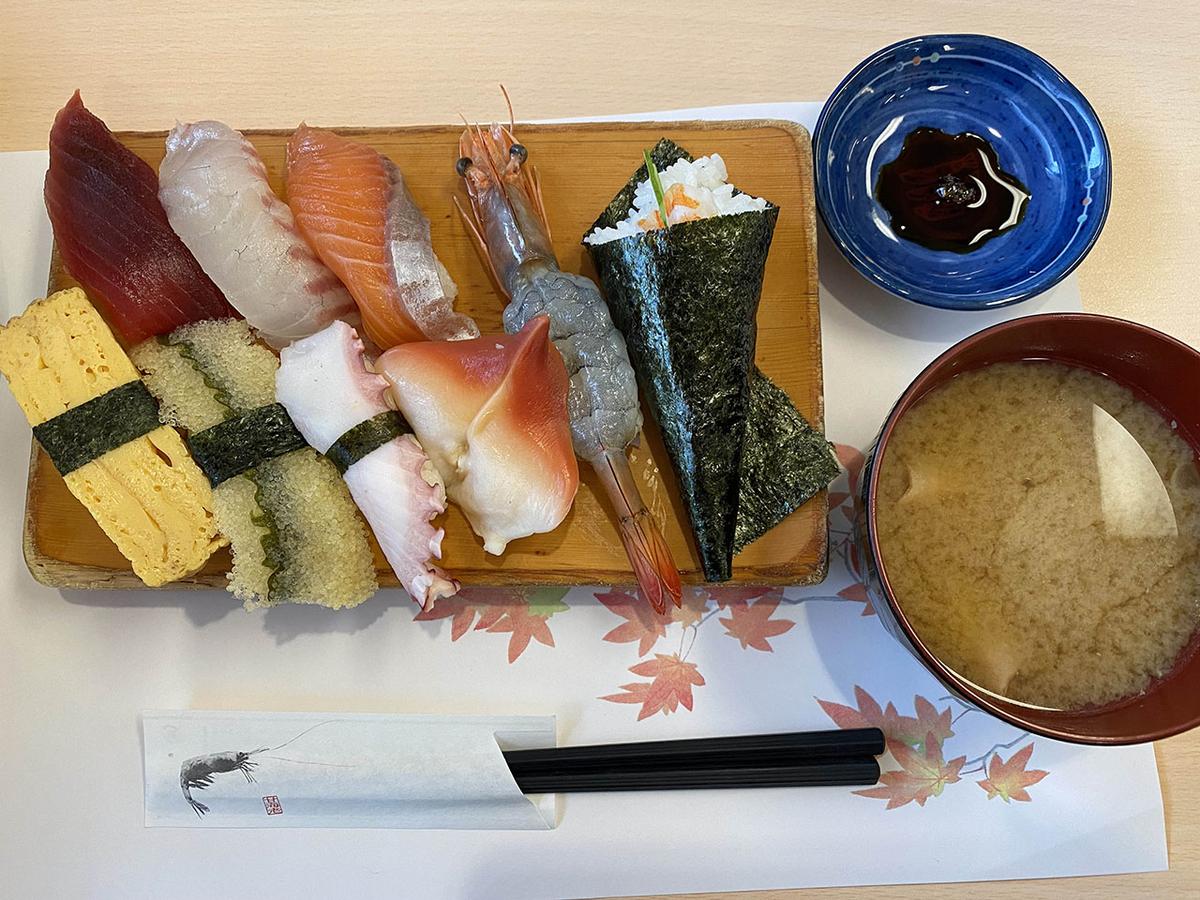 「すし屋のかっちゃん」でaランチ【こぐれひでこの｢ごはん日記｣】 Roomie（ルーミー）