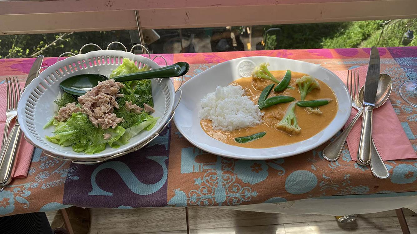 昨夜がメルヘンだったので、現実的な料理が食べたくなった【こぐれひでこの「ごはん日記」】 Roomie(ルーミー)