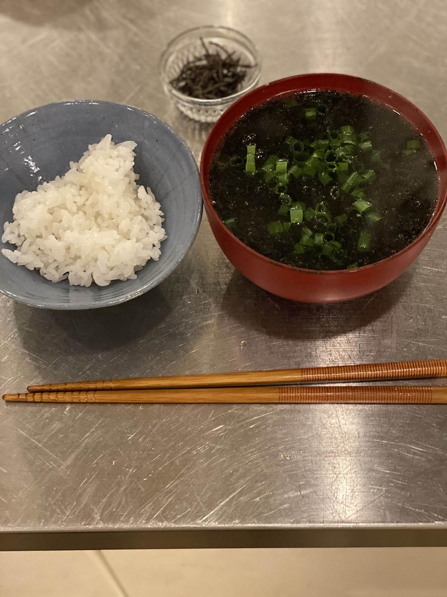 立ち食い焼肉ってちょっと調子に乗っていますかね?【こぐれひでこの「ごはん日記」】 Roomie(ルーミー)
