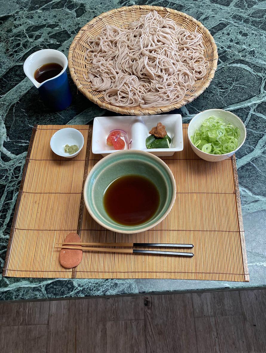 ナスの天ぷらが美味しい。群を抜いて美味しい【こぐれひでこの「ごはん日記」】 Roomie(ルーミー)