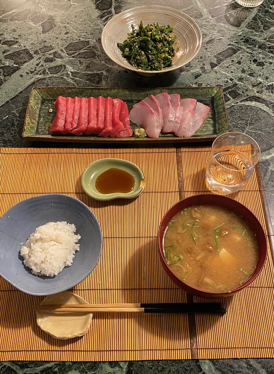急遽豪勢な生牡蠣のランチ【こぐれひでこの「ごはん日記」】 Roomie(ルーミー)