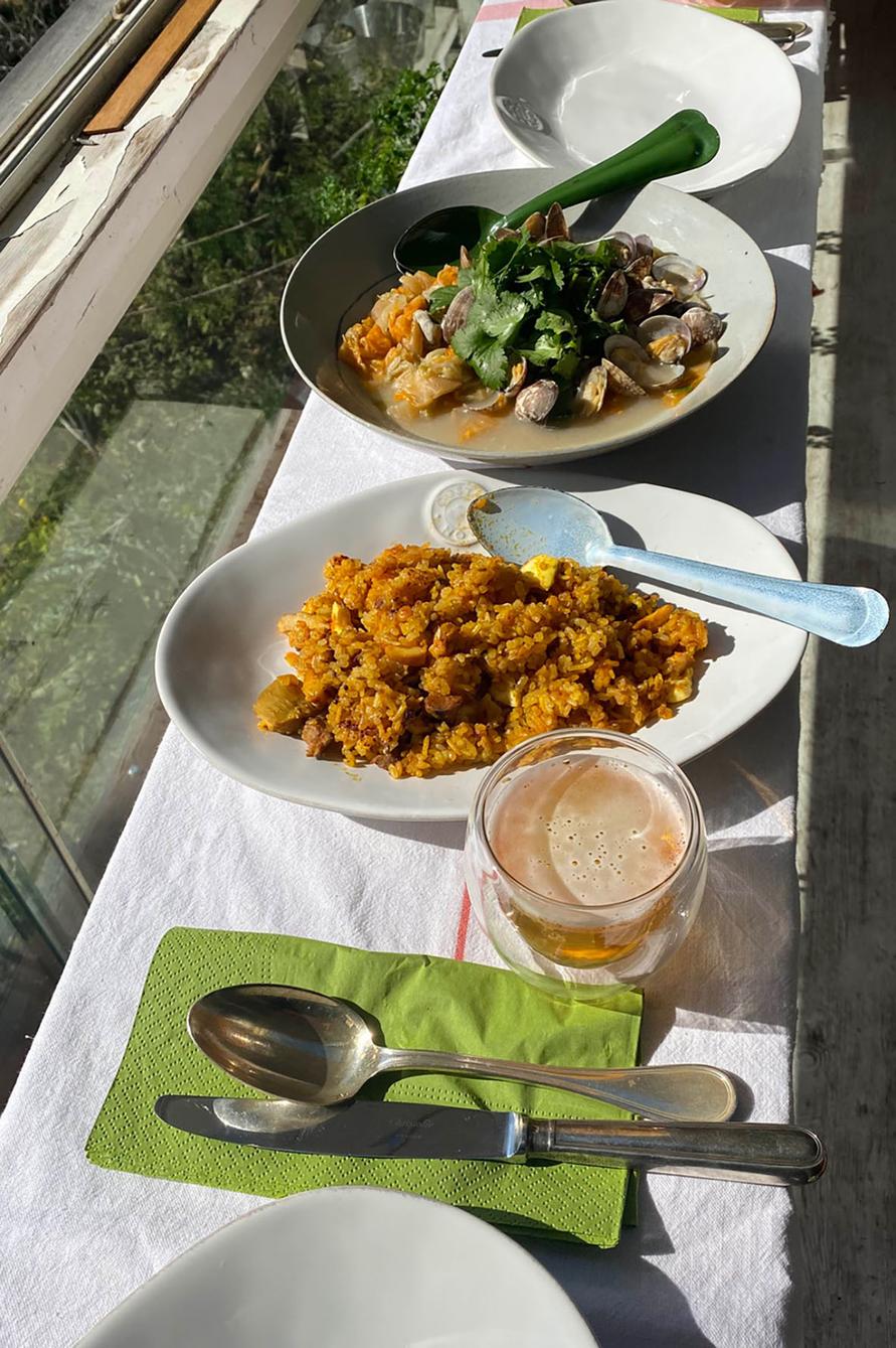 残っていたカレーとごはんを合体させたドライカレー【こぐれひでこの「ごはん日記」】 Roomie(ルーミー)
